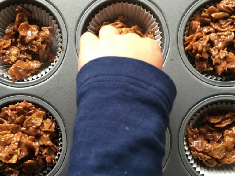 Cooking with Kids: Chocolate Cornflake Cakes - Life with Baby Kicks